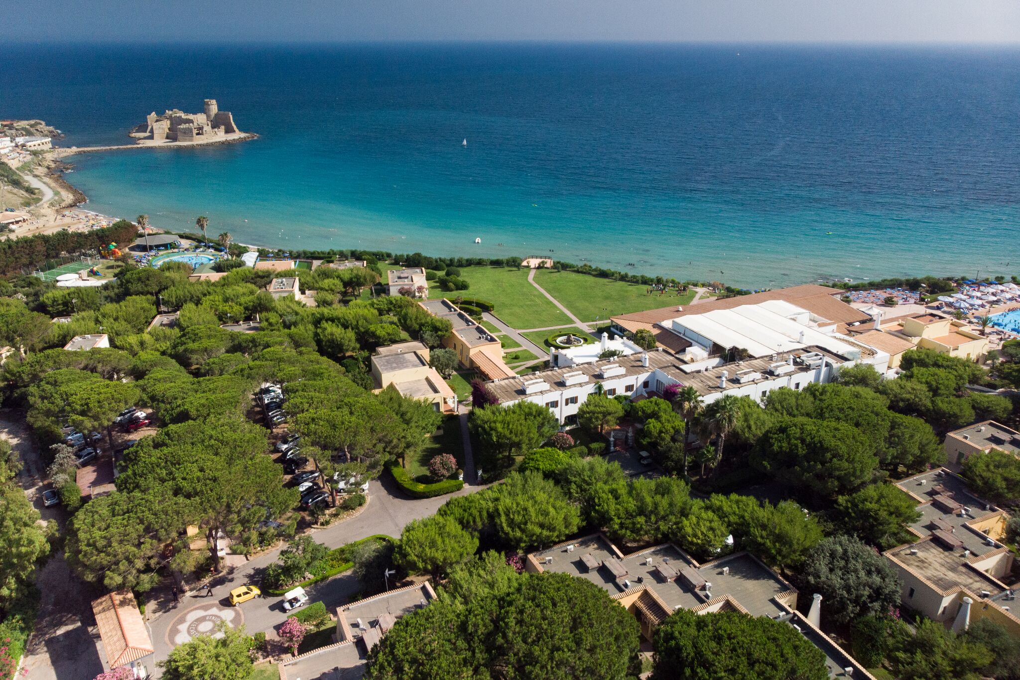Th Resort Le Castella Village Isola di Capo Rizzuto | AGENZIA VIAGGI ...